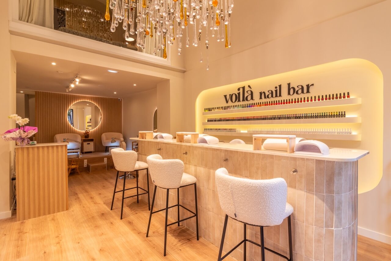 Manicura Gijón 💅 Servicios de Alta Calidad en Voilà Nails & Beauty